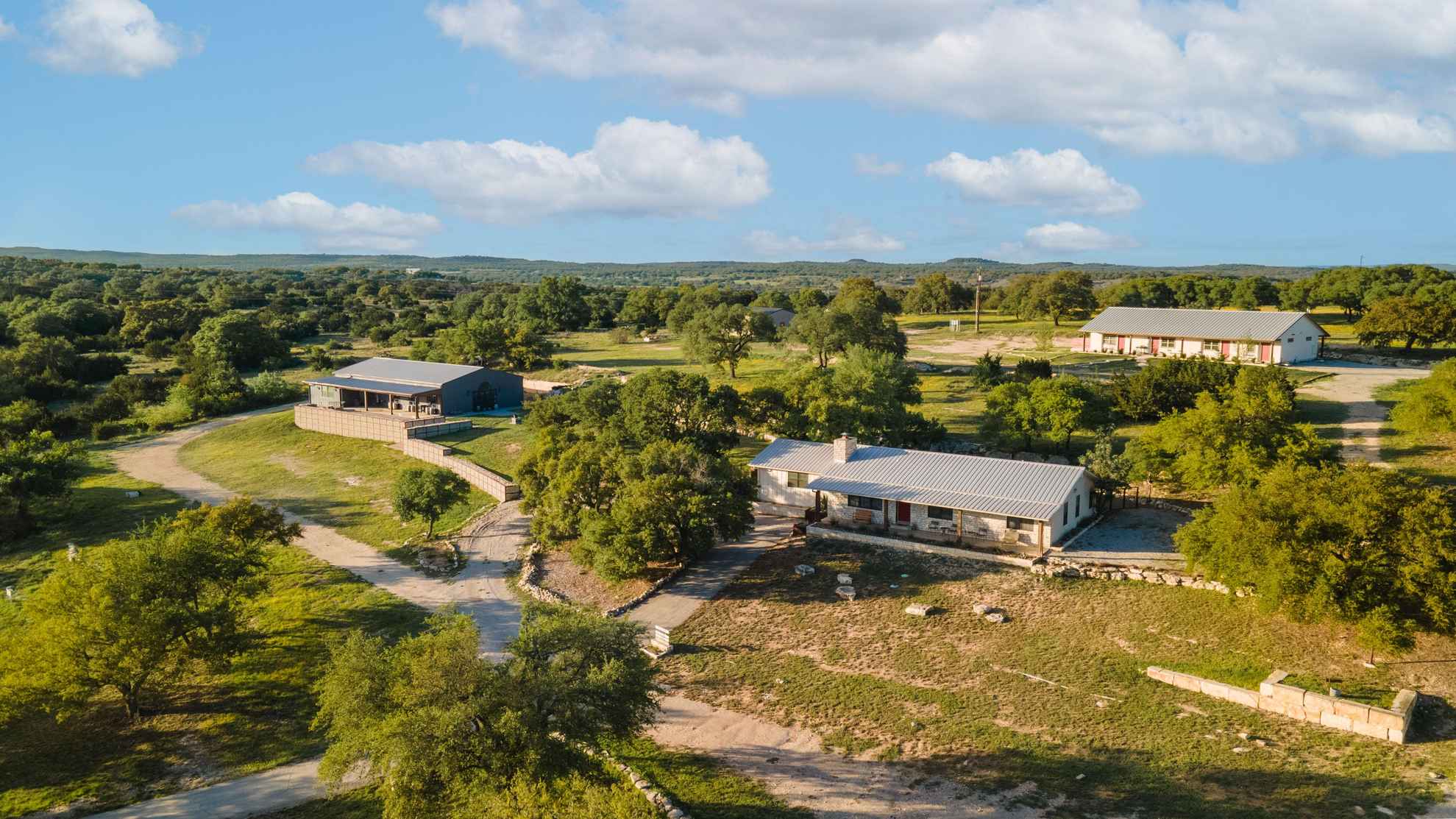 Hamilton Ridge - A Private Hill Country Retreat - Ranchland Real Estate