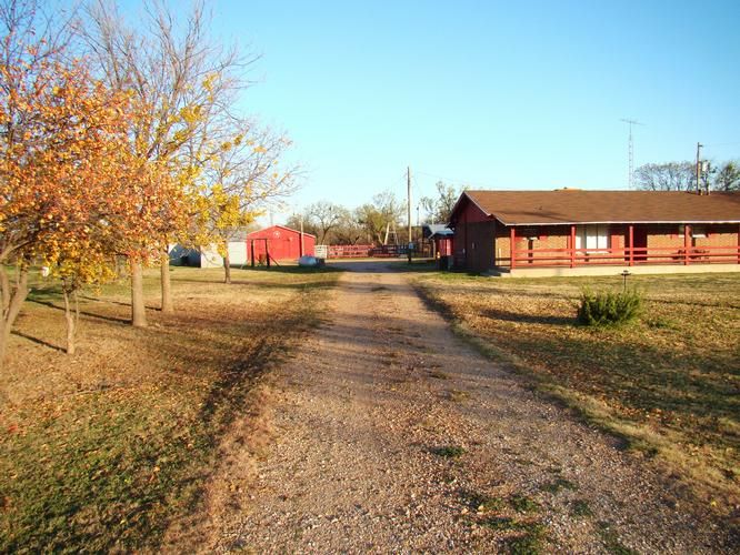 85 acres in Hardeman County, Texas