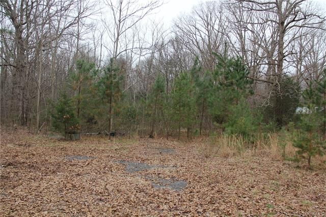 5 acres in Powhatan County, Virginia