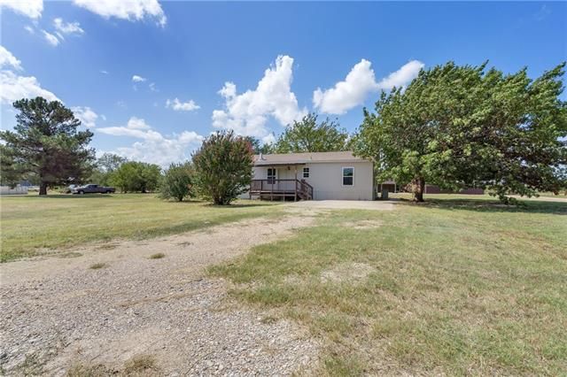 2.38 acres in Johnson County, Texas