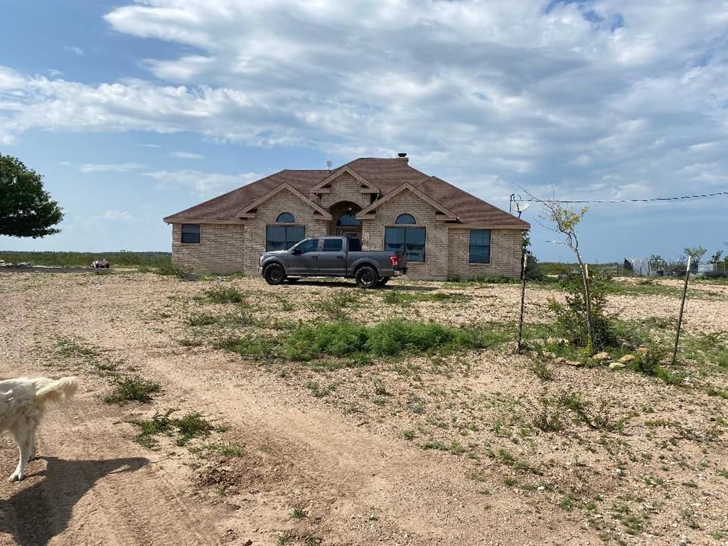 5.12 acres in Maverick County, Texas