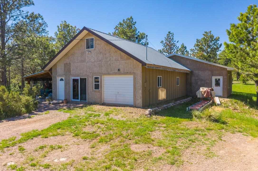 5.05 acres in Fall River County, South Dakota