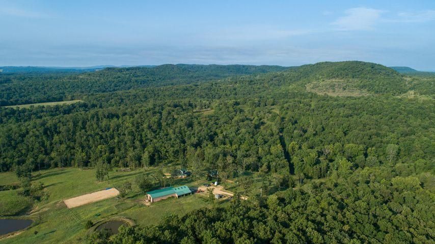 37 acres in Ozark County, Missouri