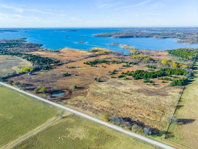 16.36 acres in Cooke County, Texas