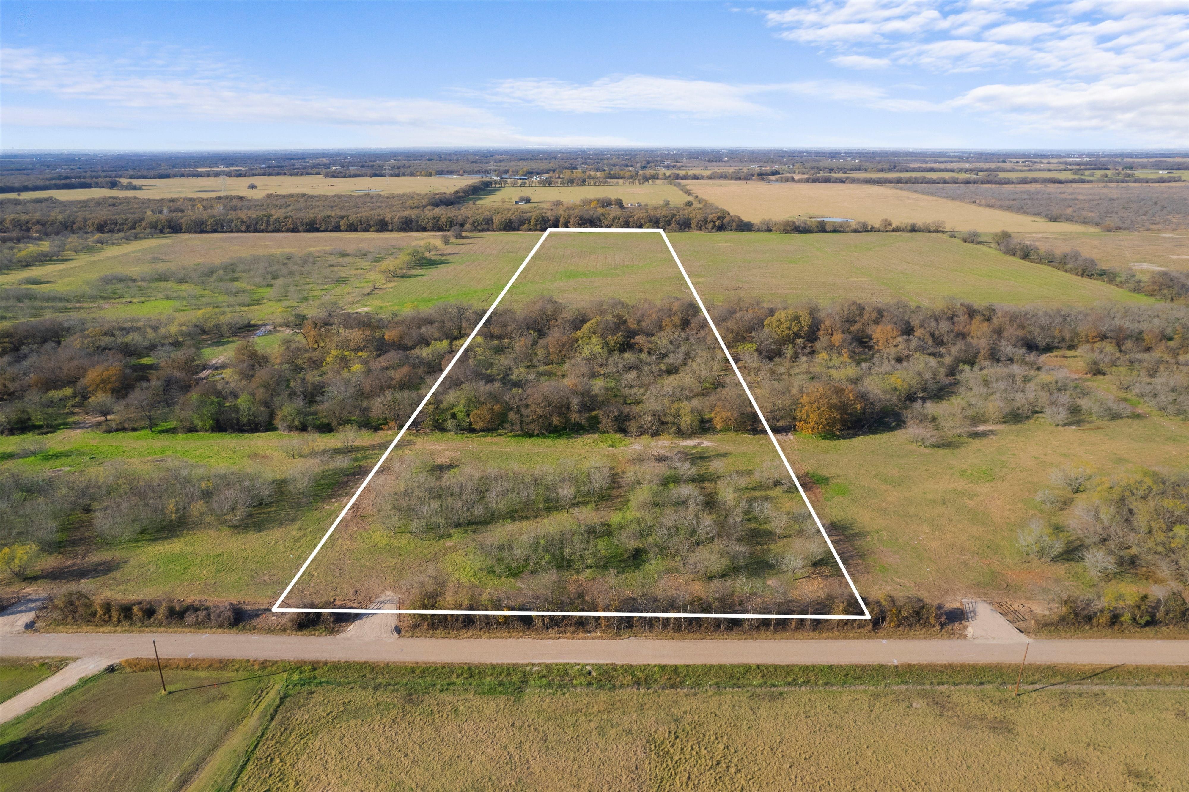 12.86 acres in McLennan County, Texas