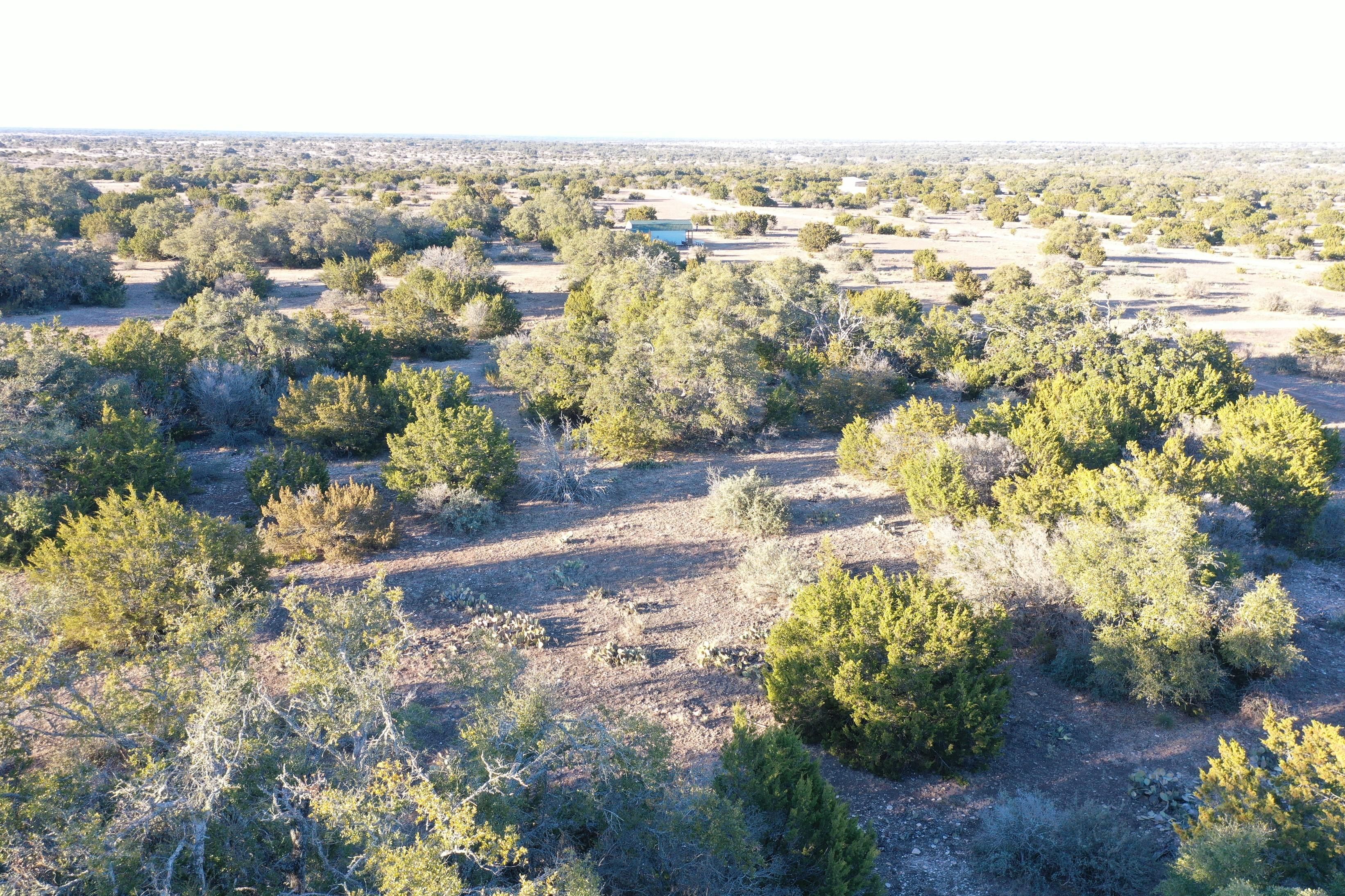 20 acres in Edwards County, Texas