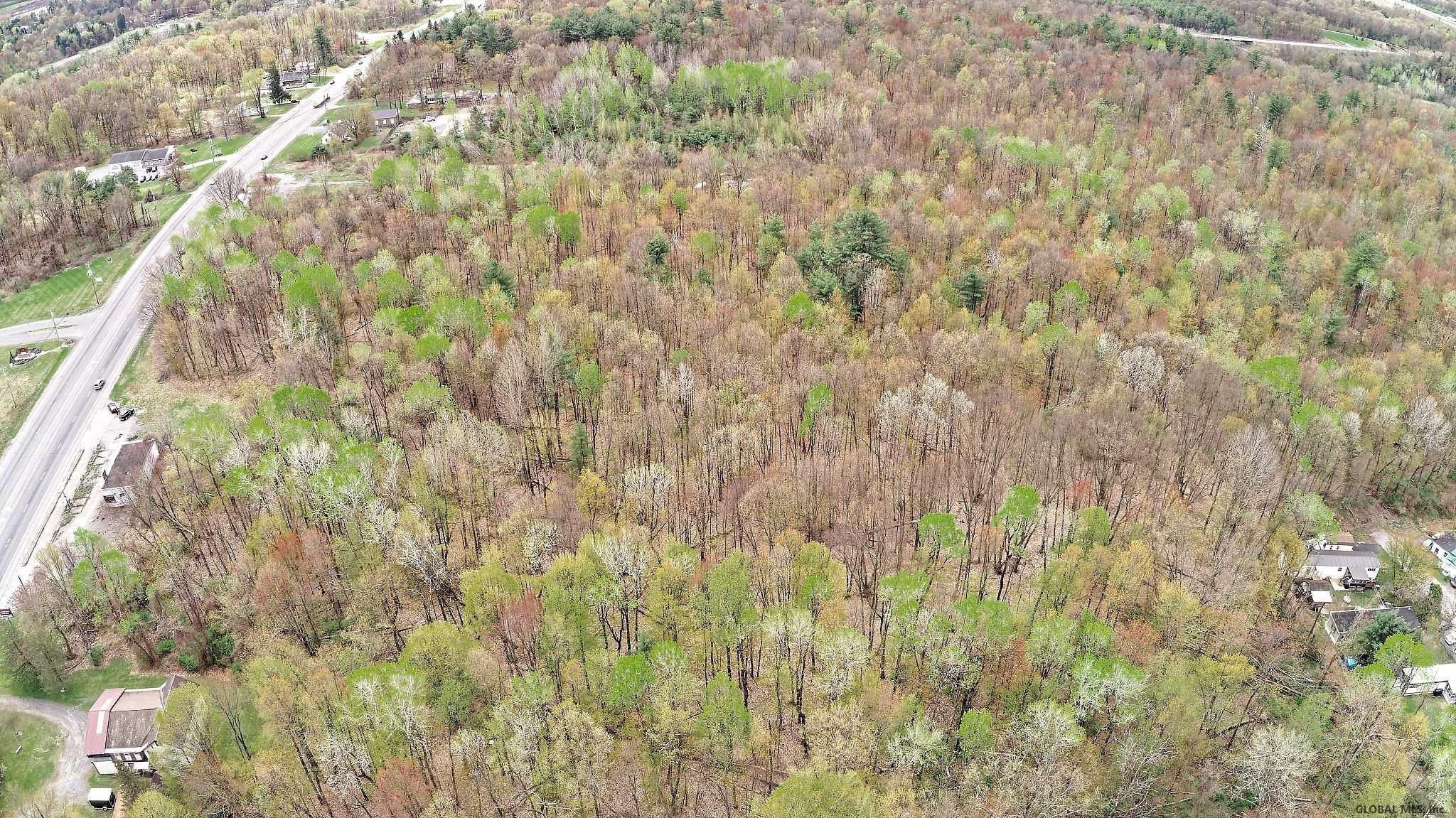 128 acres in Saratoga County, New York