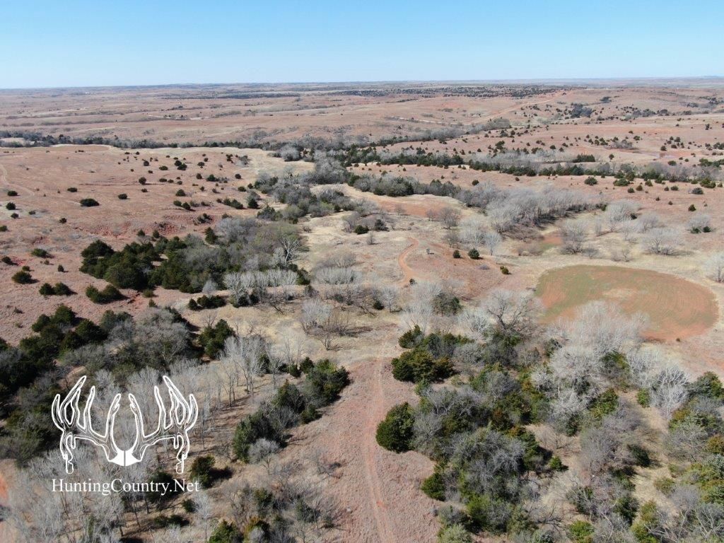 1,545 acres in Leedey, OK, 73654 | MLS: #OK-570 | Land.com
