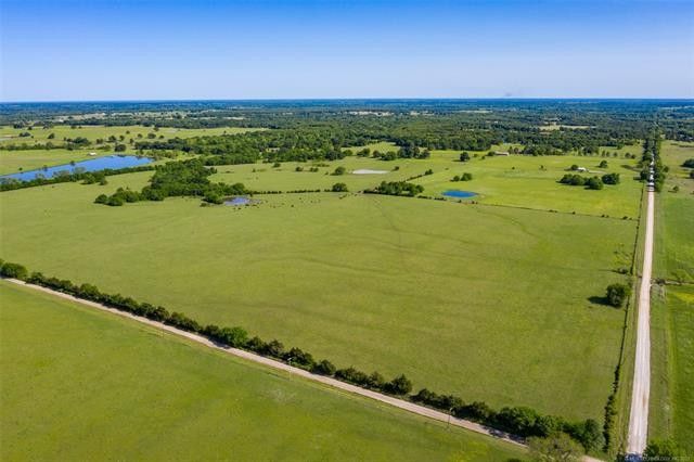 400 acres in Bryan County, Oklahoma