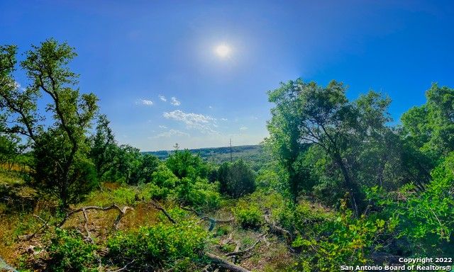 6.87 acres in Blanco County, Texas