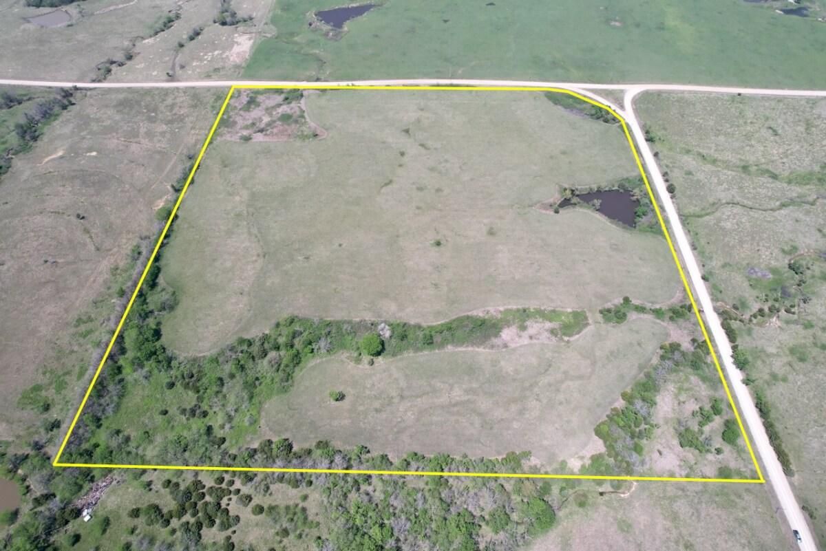 40 acres in Greenwood County, Kansas