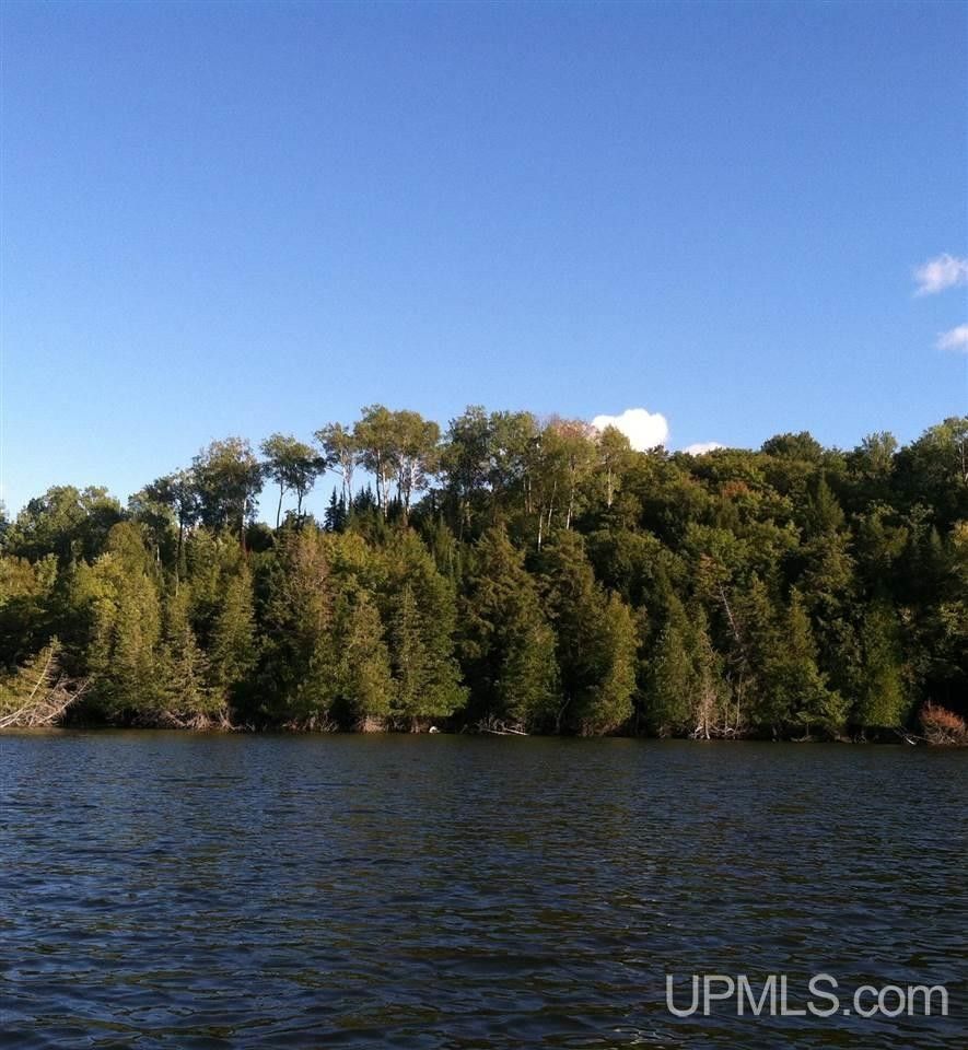 5.06 acres in Gogebic County, Michigan