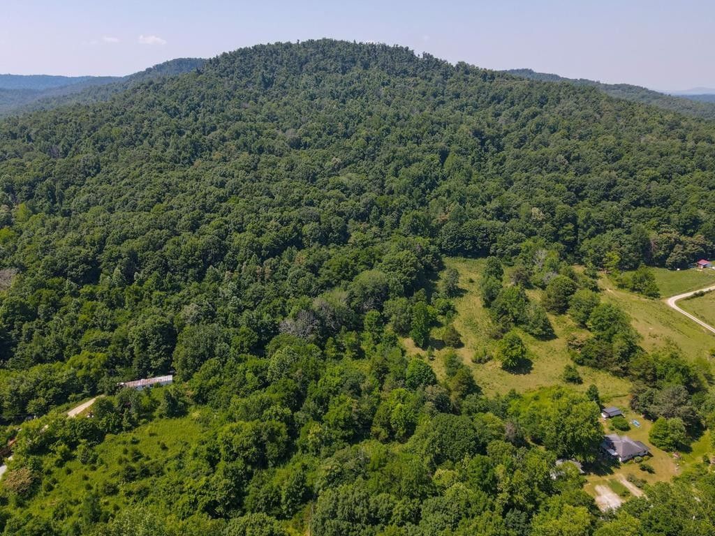 19 acres in Overton County, Tennessee