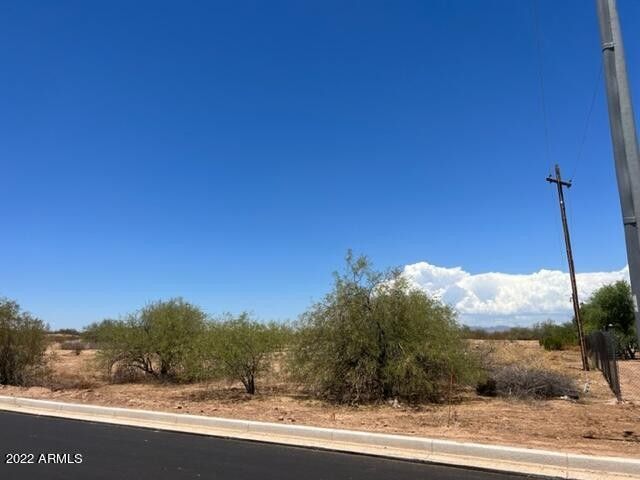 5 acres in Maricopa County, Arizona