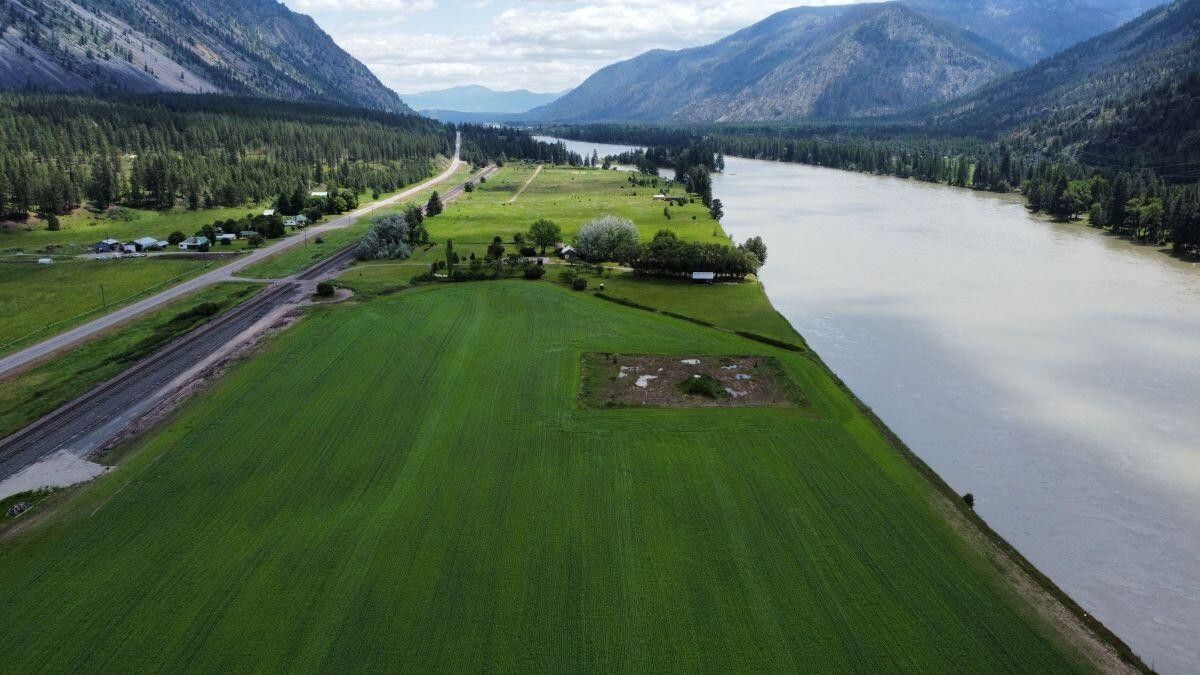 17.02 acres in Sanders County, Montana