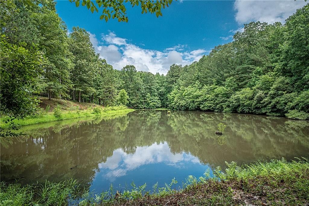 4 acres in Cherokee County, Georgia