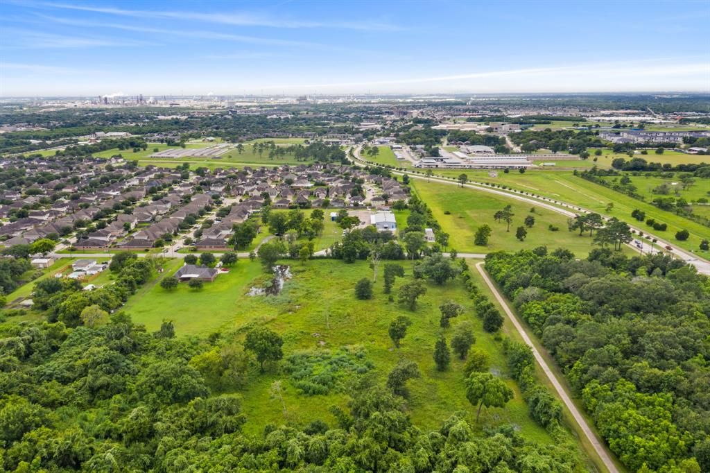 3 acres in Harris County, Texas