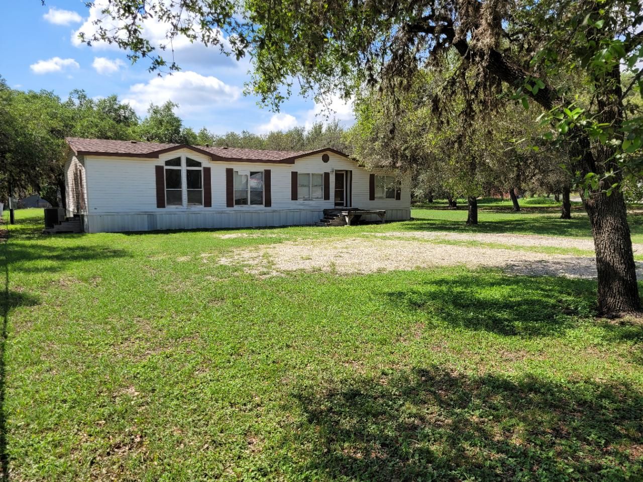 90 Ranch Road 1120, Leakey, TX 78873 | Land.com