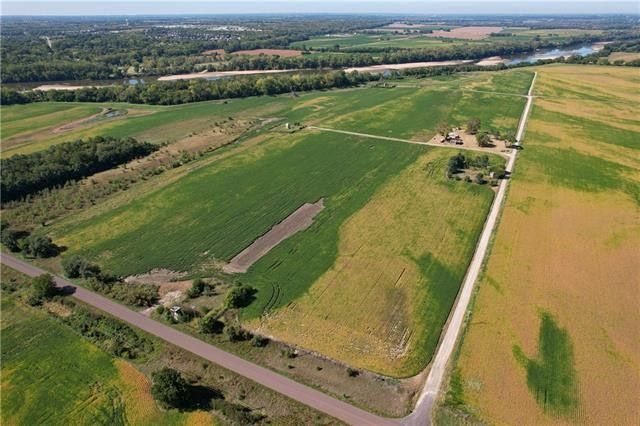 39 acres in Leavenworth County, Kansas