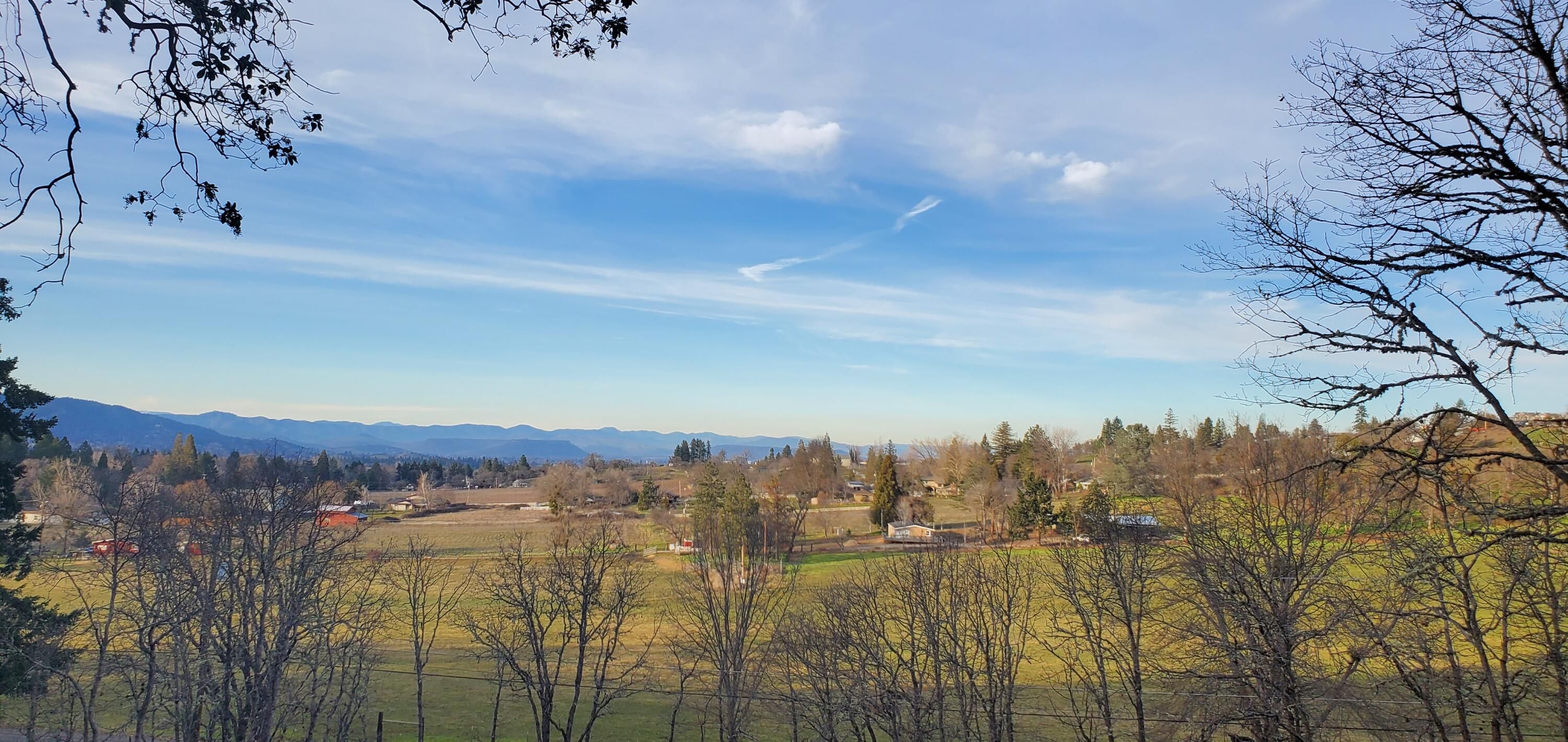 5 acres in Jackson County, Oregon