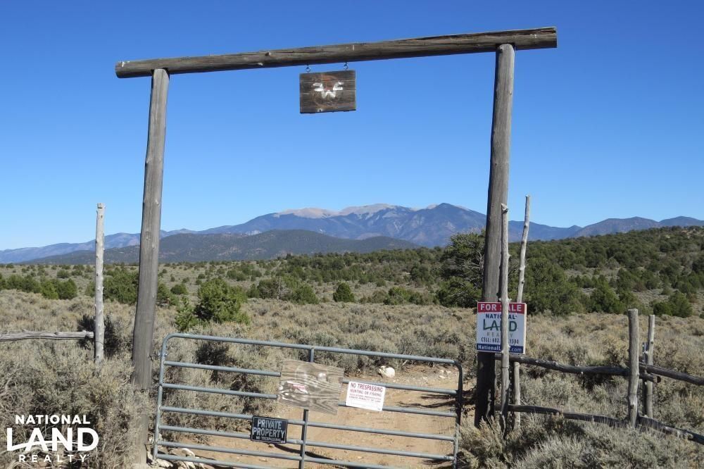 640 acres in Taos County, New Mexico