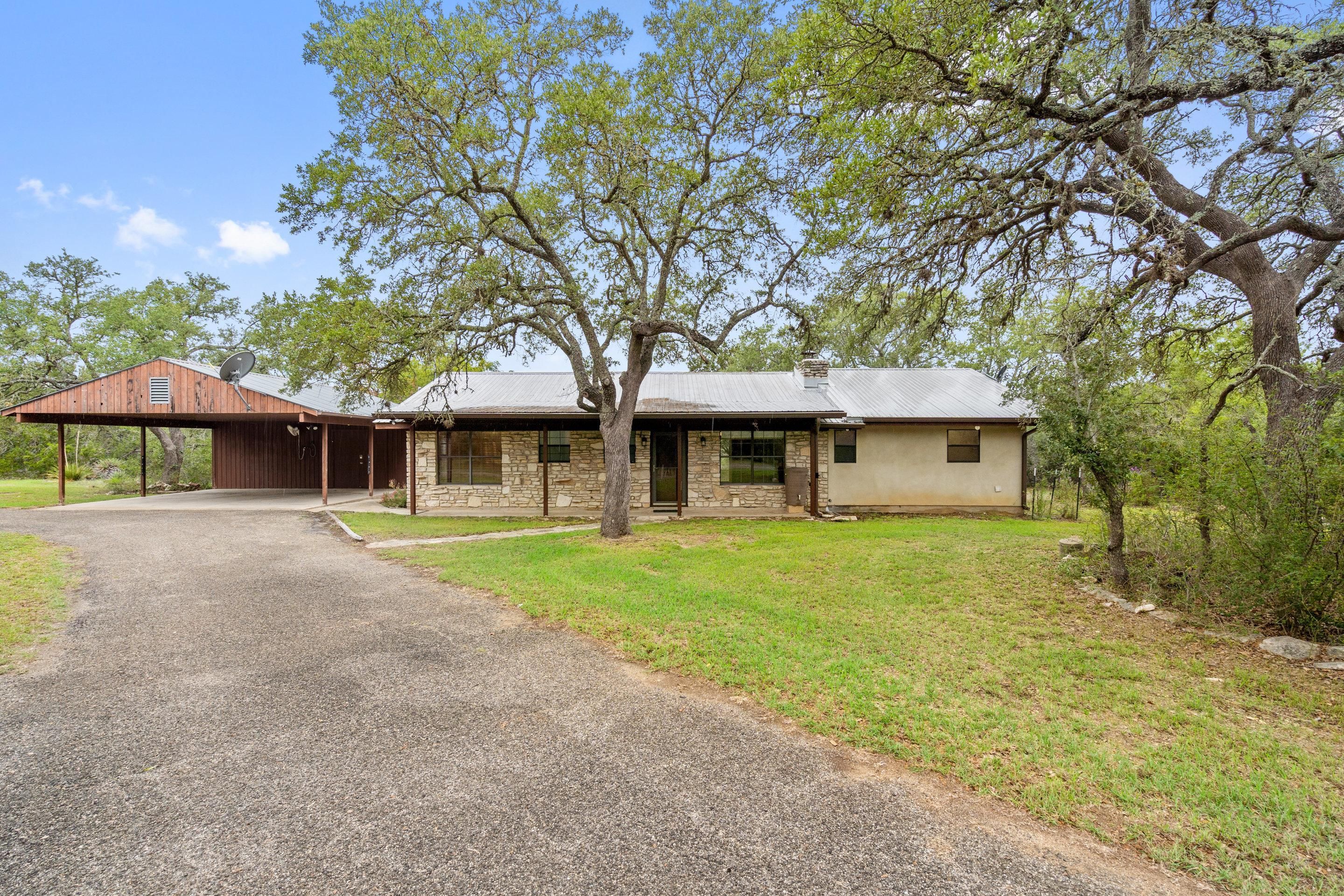 4.5 acres in Blanco County, Texas