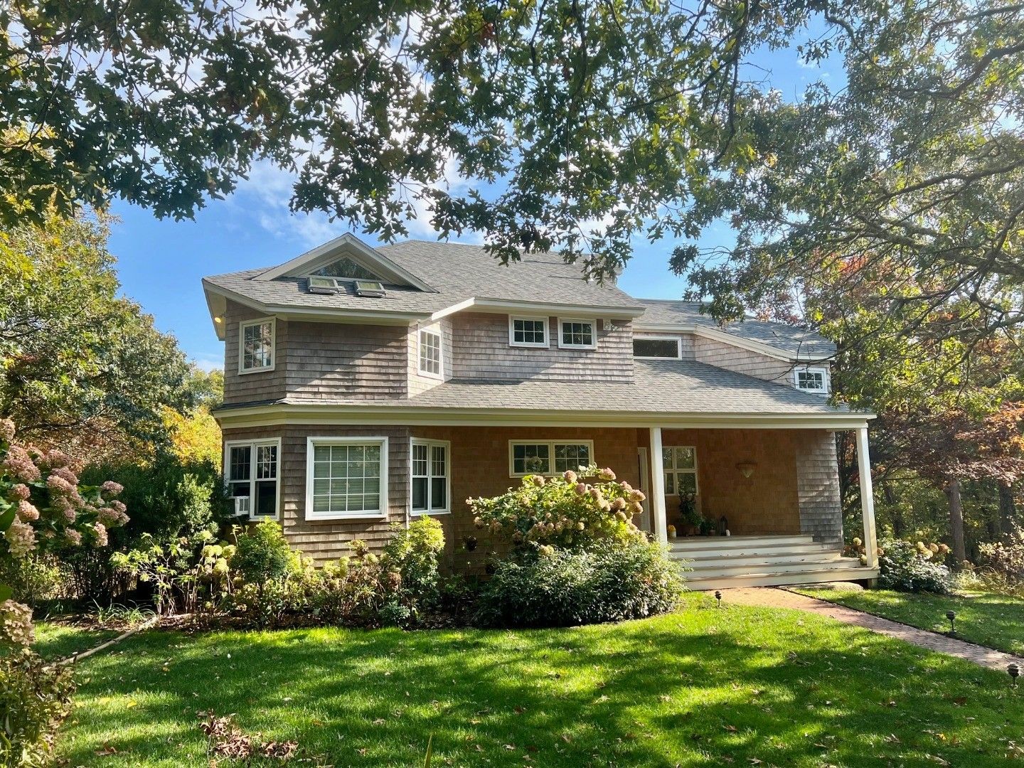 3.01 acres in Dukes County, Massachusetts