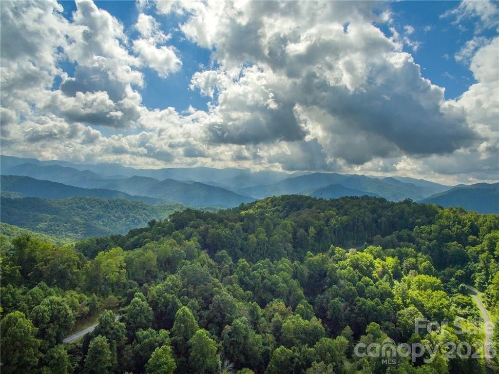 9.18 acres in Madison County, North Carolina