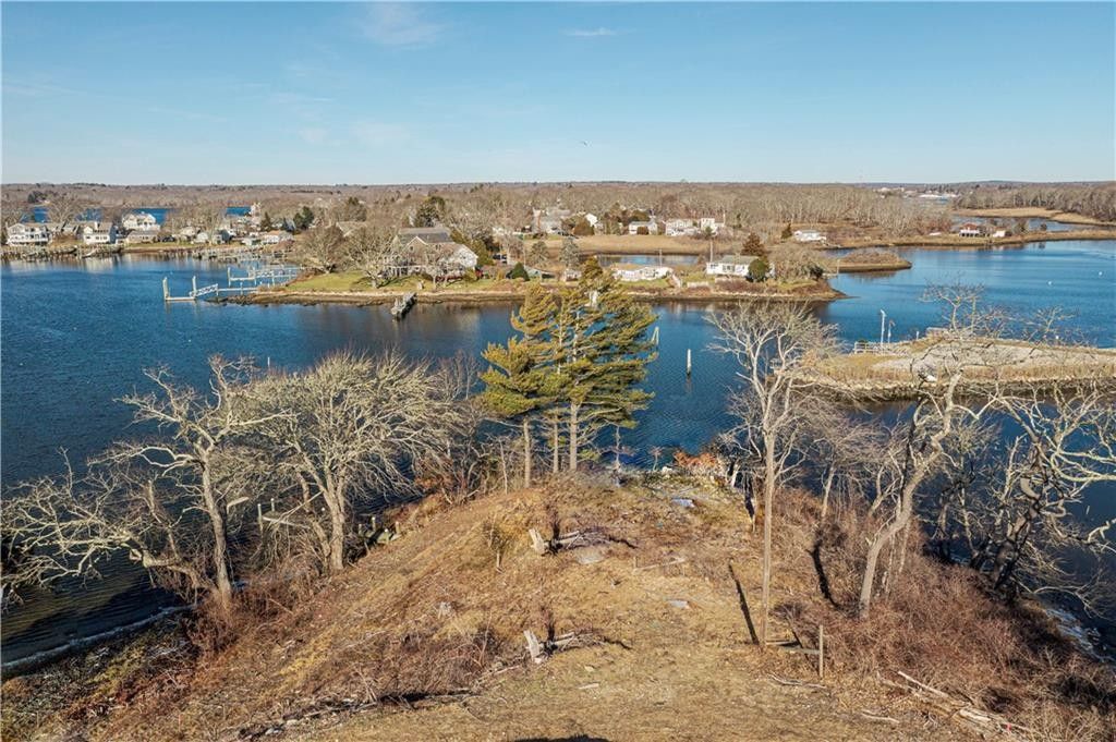 2.36 acres in Washington County, Rhode Island