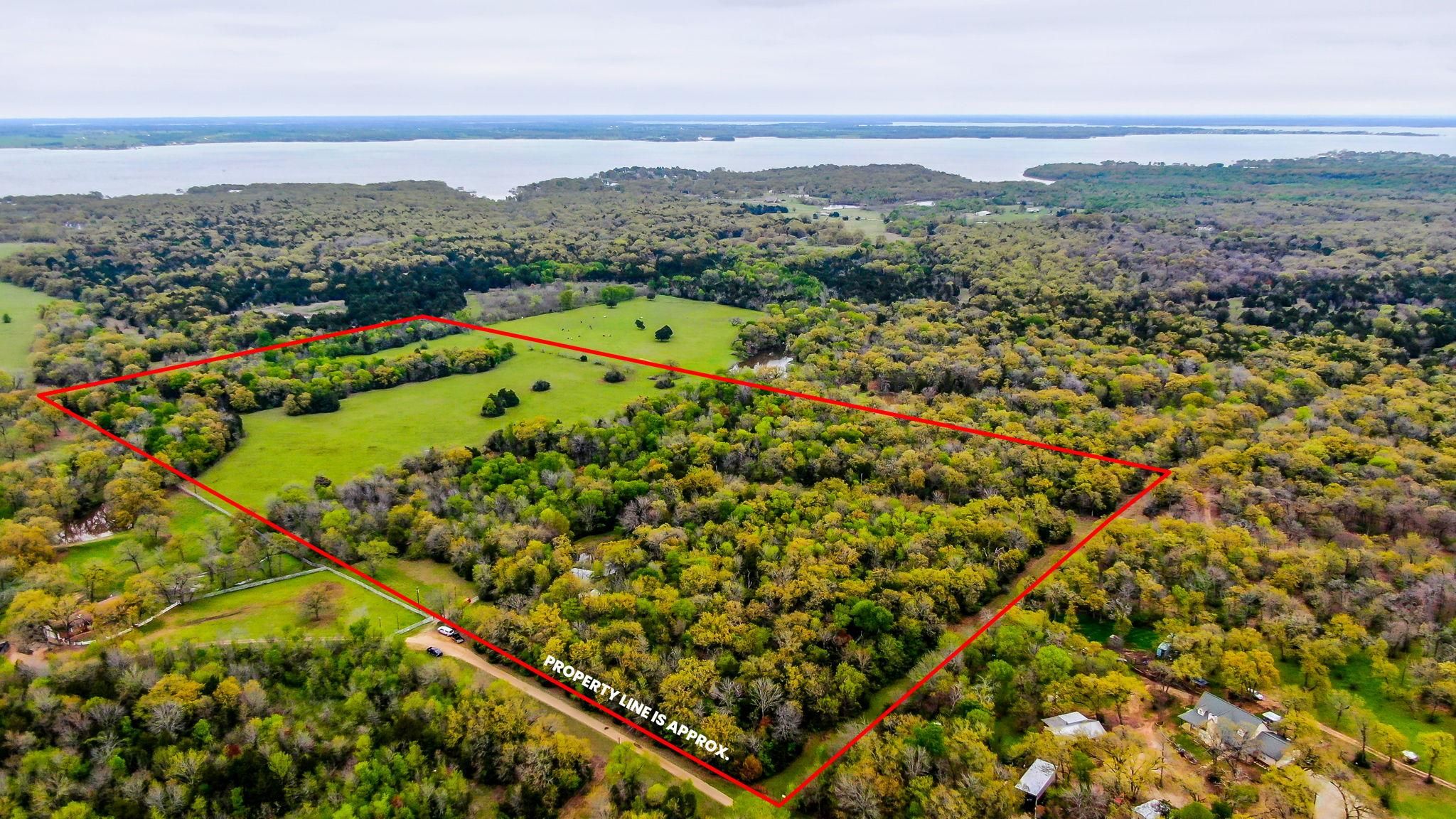 15105 Southeast County Road 2356, Streetman, TX 75859 | MLS: 20279529 ...