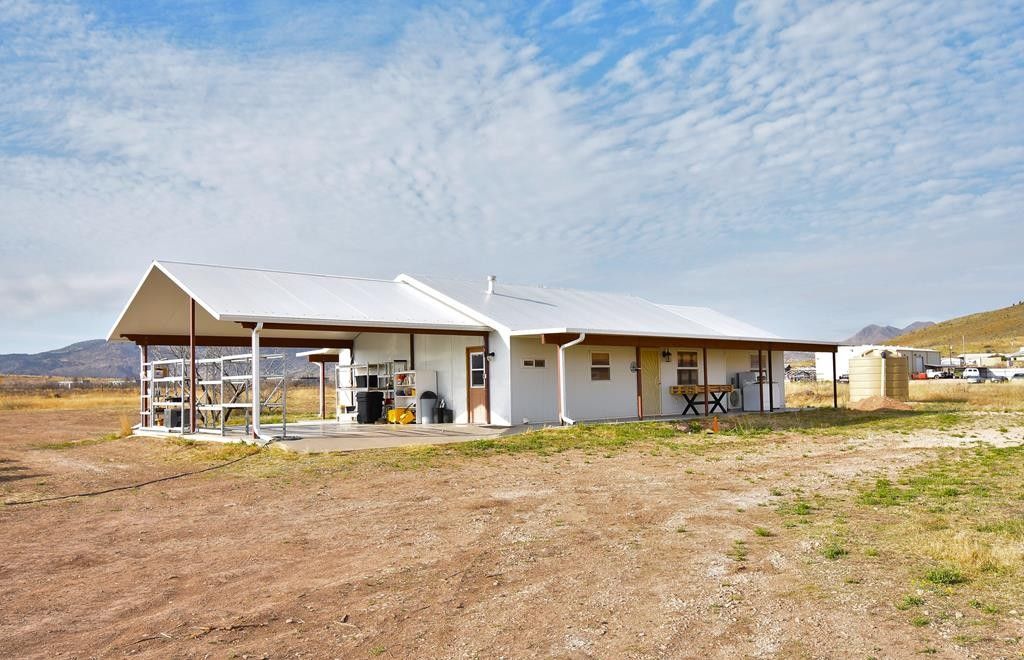 1.25 acres in Brewster County, Texas