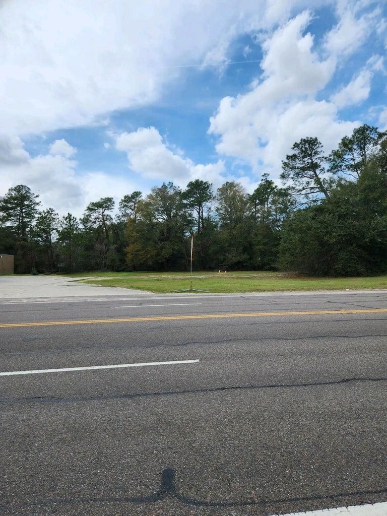 1.3 acres in Colleton County, South Carolina