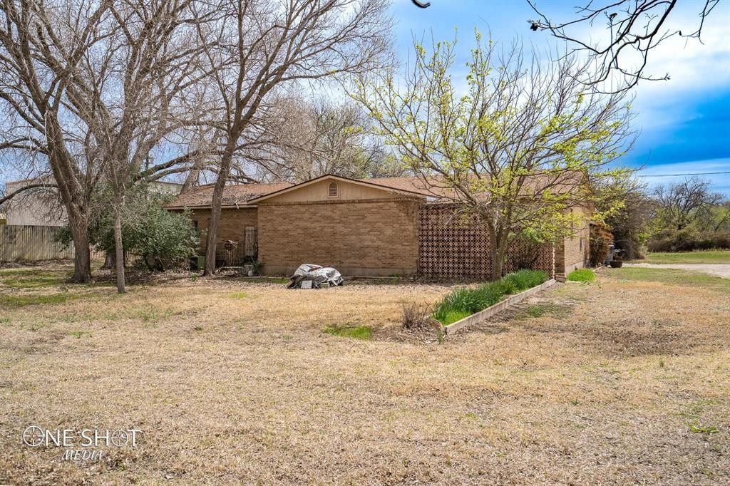 1.93 acres in Callahan County, Texas