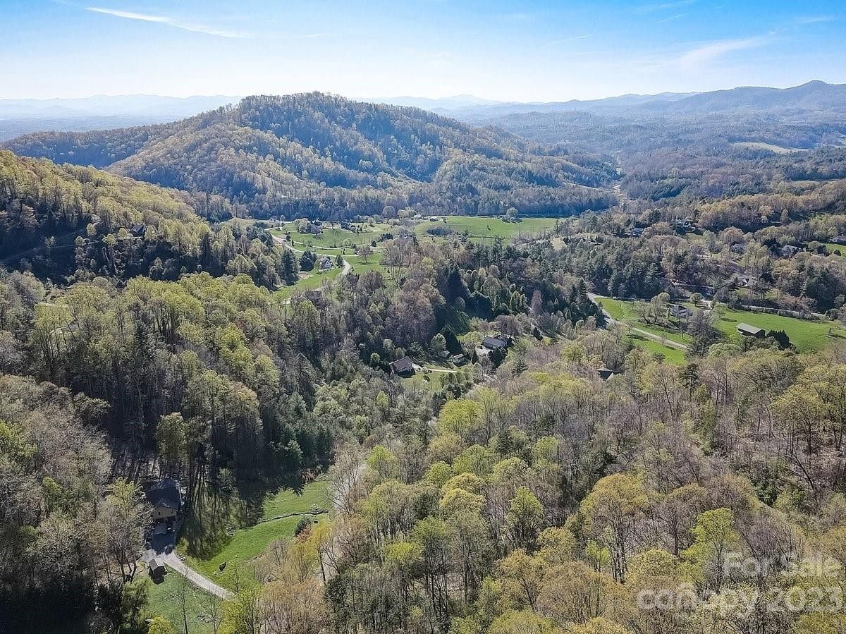 8 acres in Madison County, North Carolina