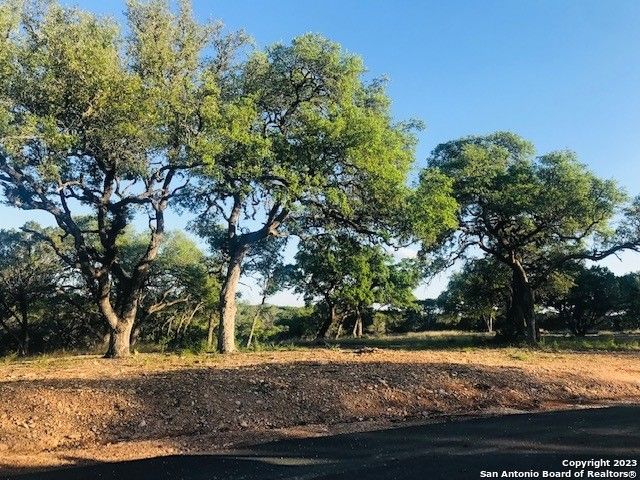 6.25 acres in Bandera County, Texas