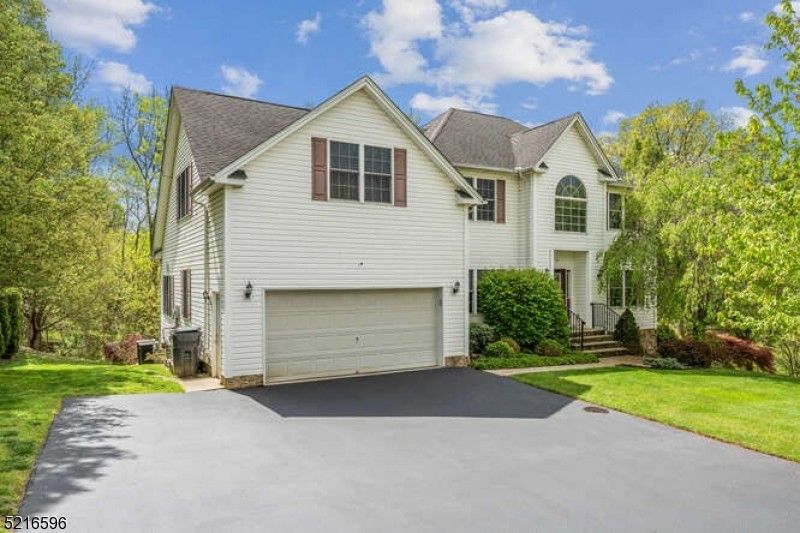 1.41 acres in Warren County, New Jersey