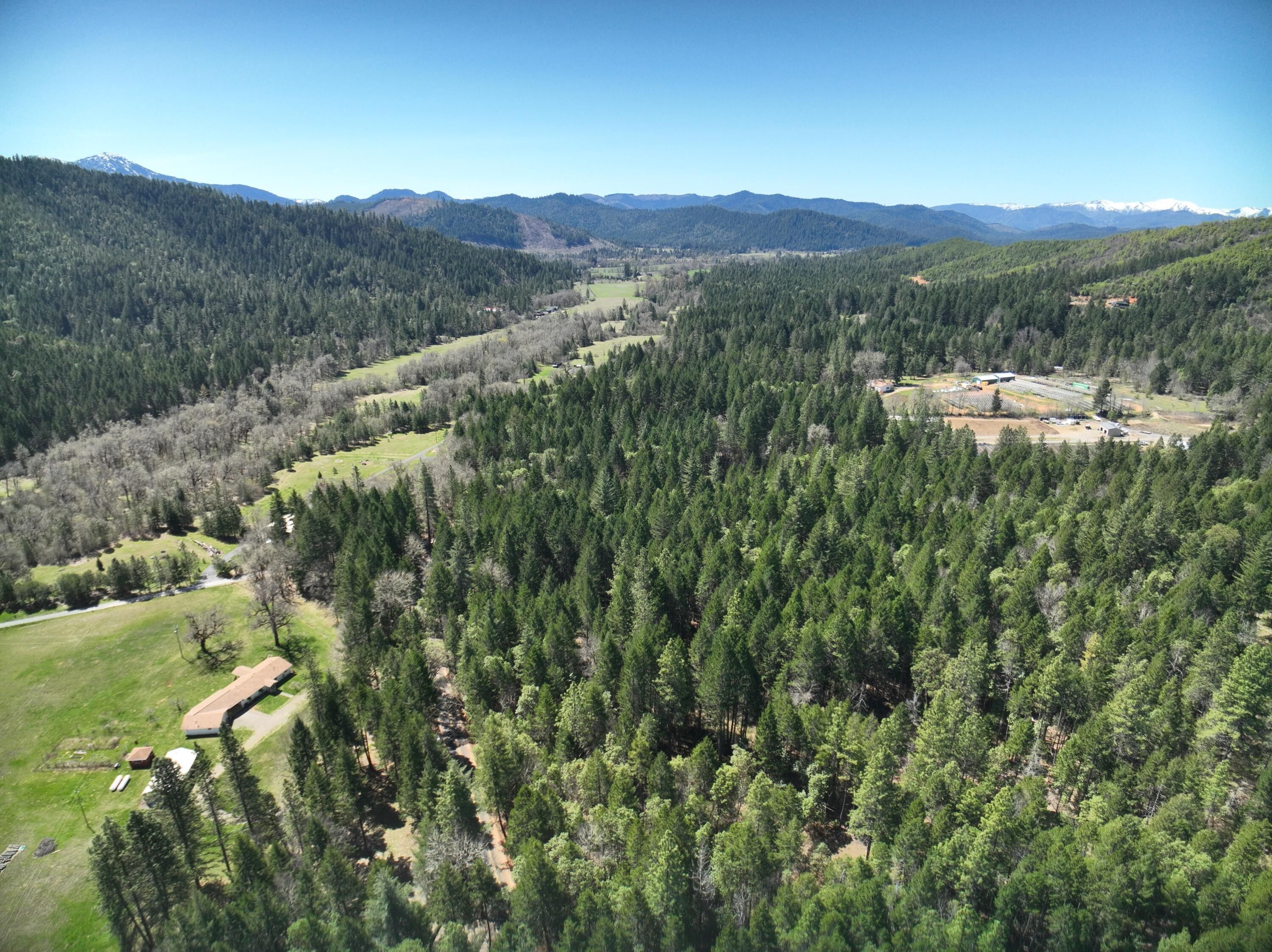 9.44 acres in Josephine County, Oregon