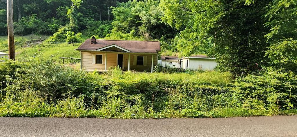 6 acres in Pike County, Kentucky