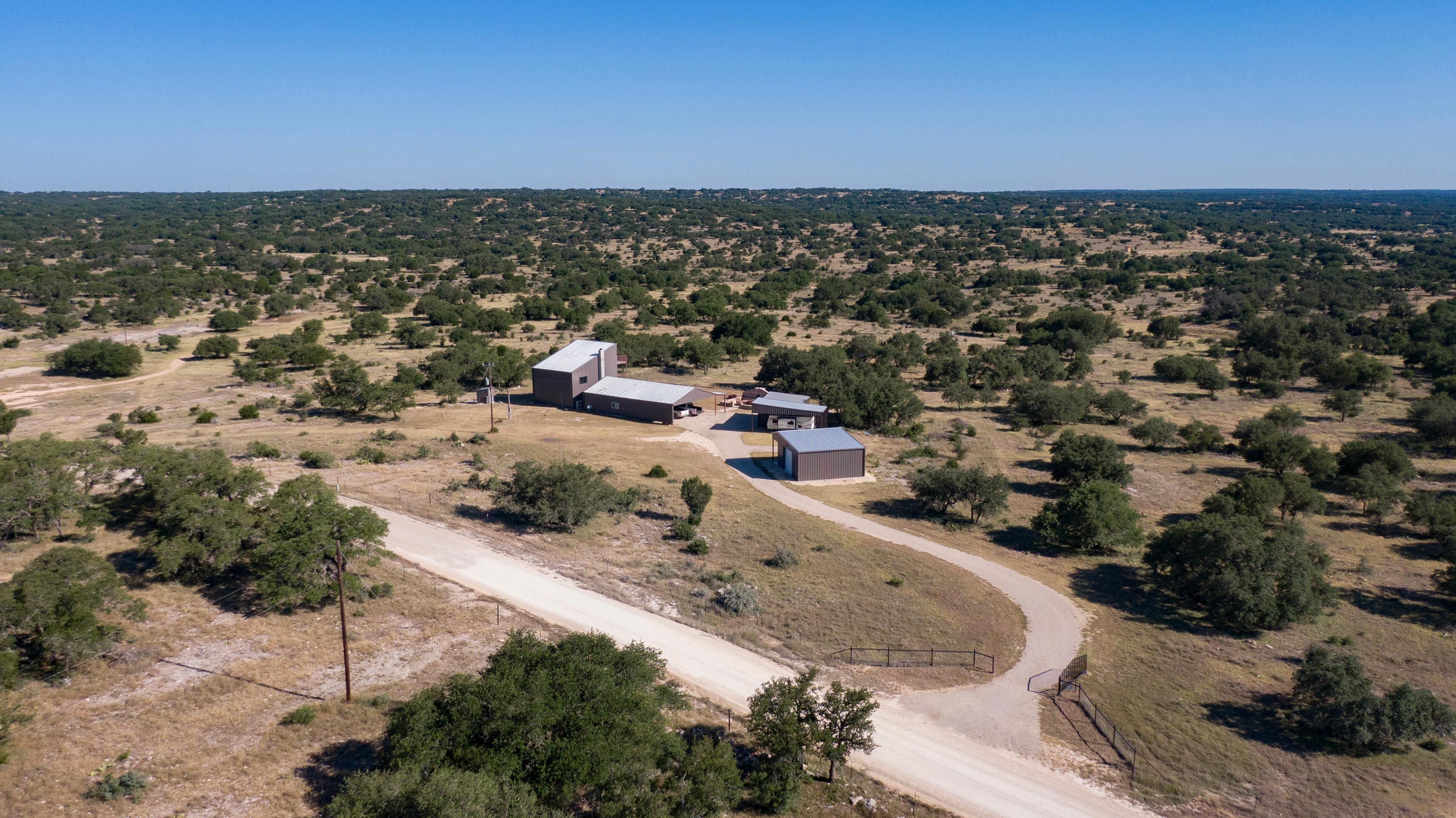 3543 County Road 300, Rocksprings, TX 78880 | Land.com