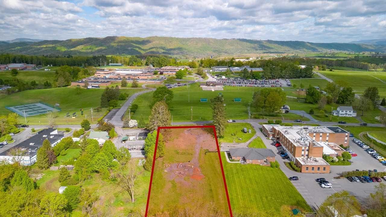 1189 Maplewood Avenue, Lewisburg, WV 24901 | MLS: 23-737 | Land.com