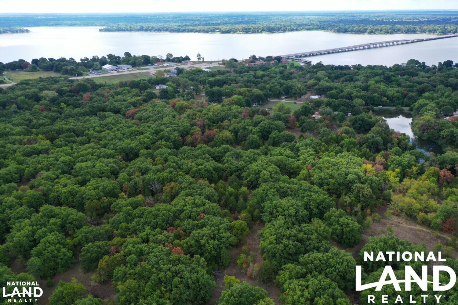 48 acres in Henderson County, Texas