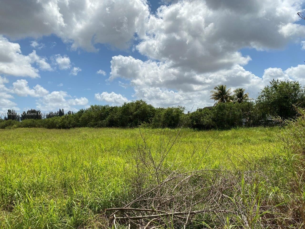 5 acres in Miami-Dade County, Florida