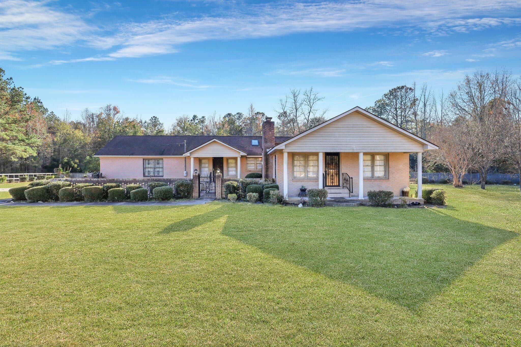 10.54 acres in Colleton County, South Carolina