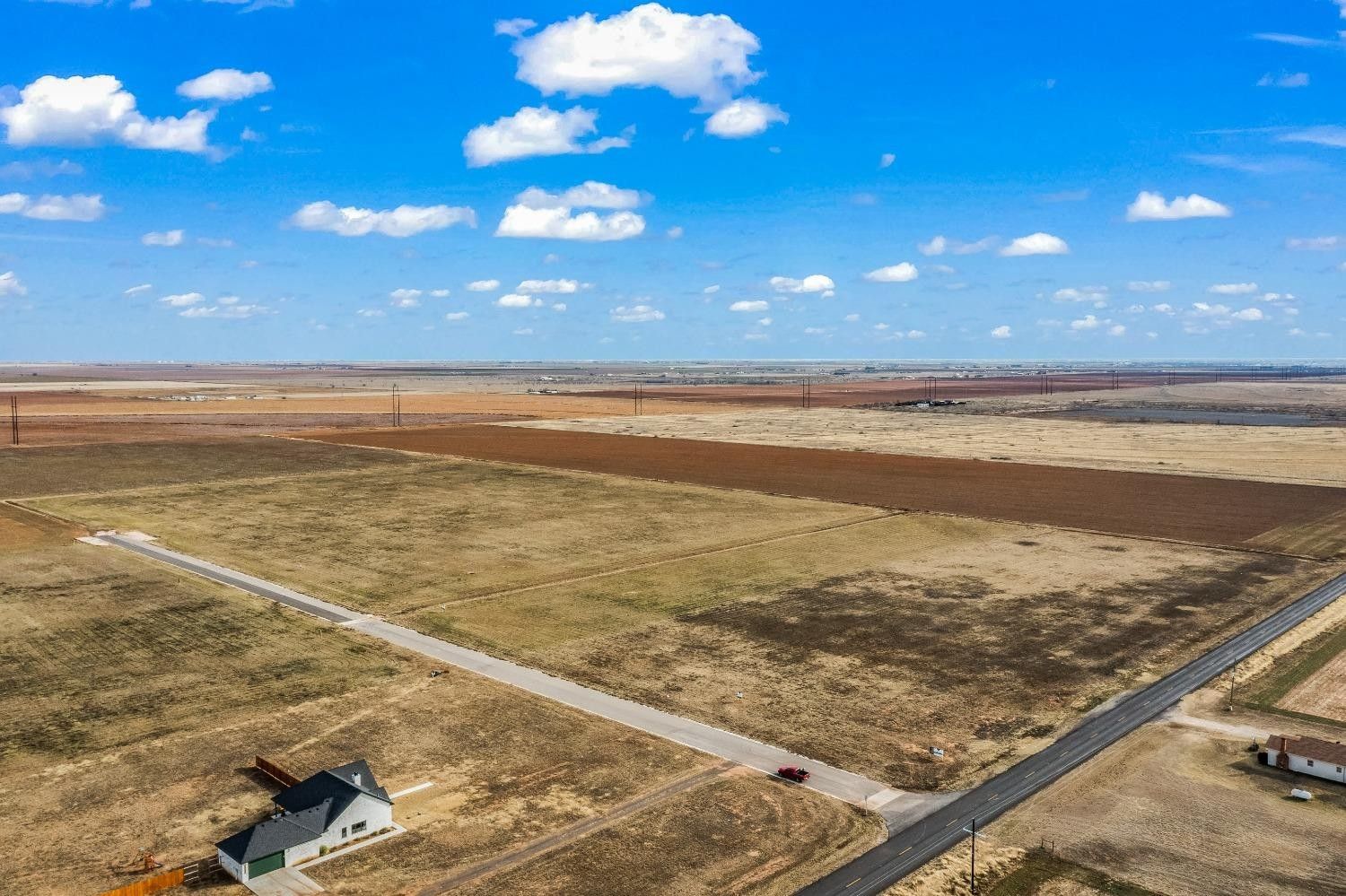 5 acres in Lubbock County, Texas