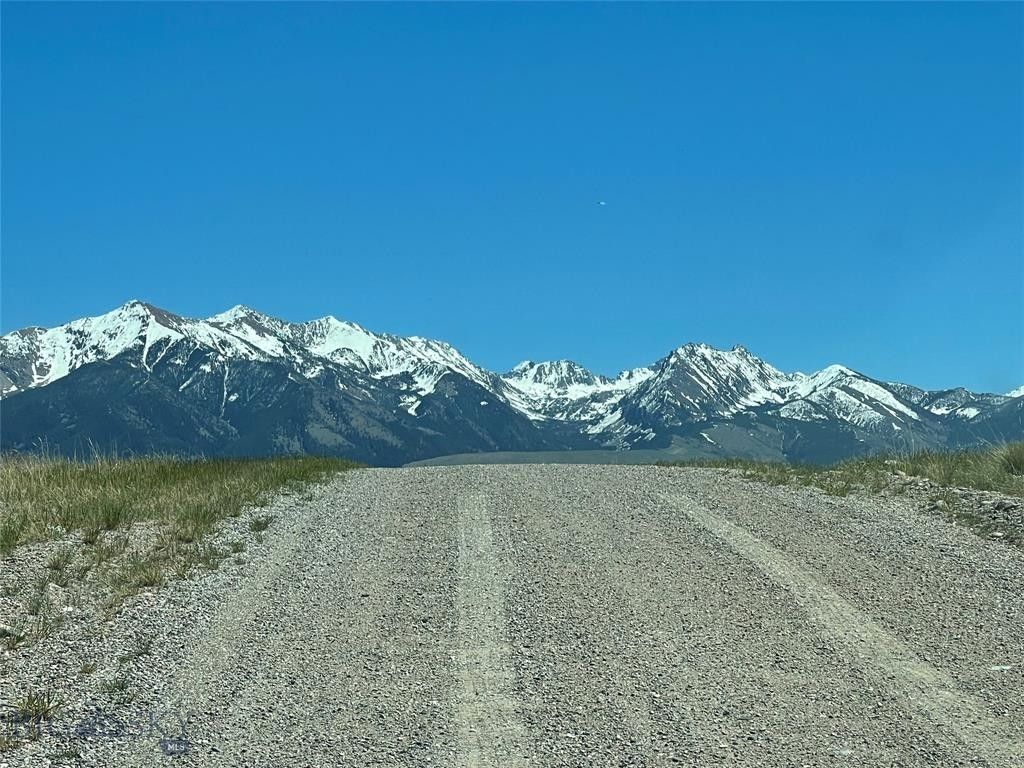 27.85 acres in Madison County, Montana