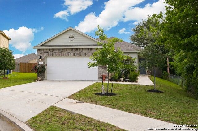 1414 GREEN LEAF DR, New Braunfels, TX 78130 | MLS: 1770162 | Land.com