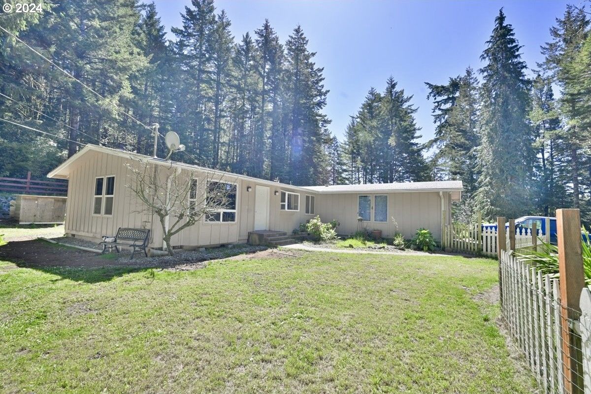 1.71 acres in Coos County, Oregon