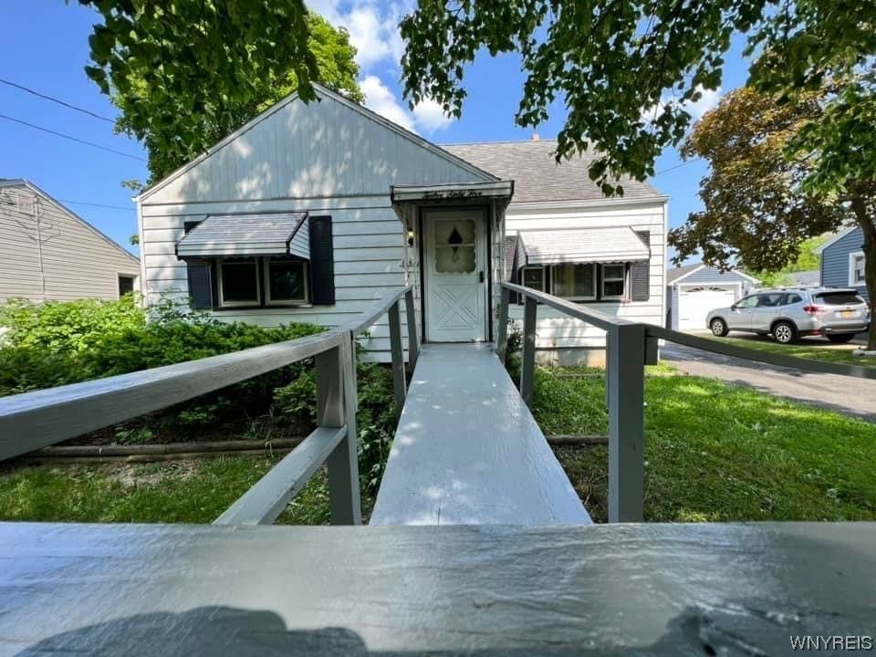 1265 91st Street, Niagara Falls, NY 14304 | MLS: B1480598 | Land.com