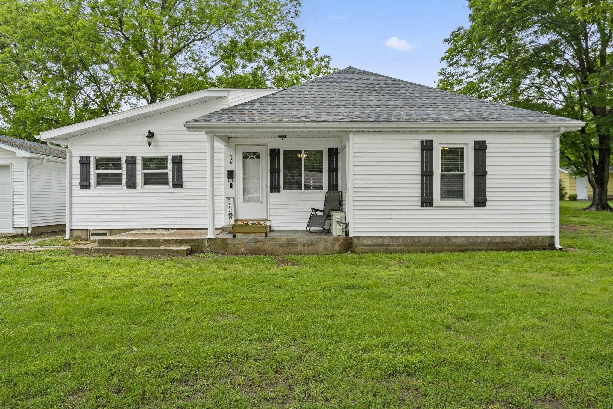 804 East College Street, Bolivar, MO 65613 | MLS: 60268599 | Land.com