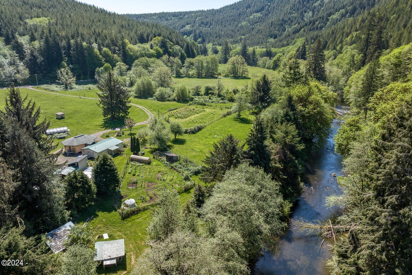 8718 Logsden, Blodgett, OR 97326 | MLS: 24-1052 | Land.com